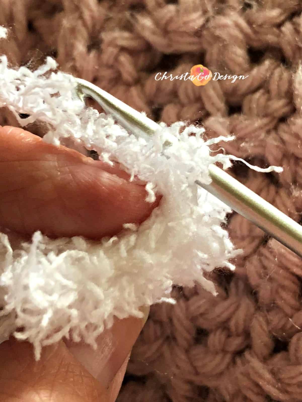 Crocheting with Fuzzy Yarn Tips + Crochet Llama - ChristaCoDesign