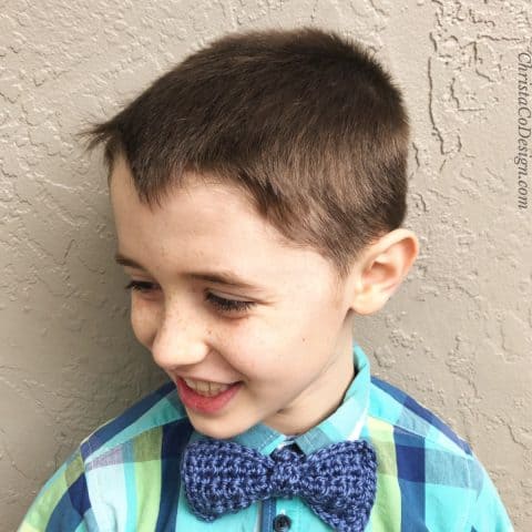 How To Crochet A Bow Tie Free Pattern In 2 Sizes - ChristaCoDesign