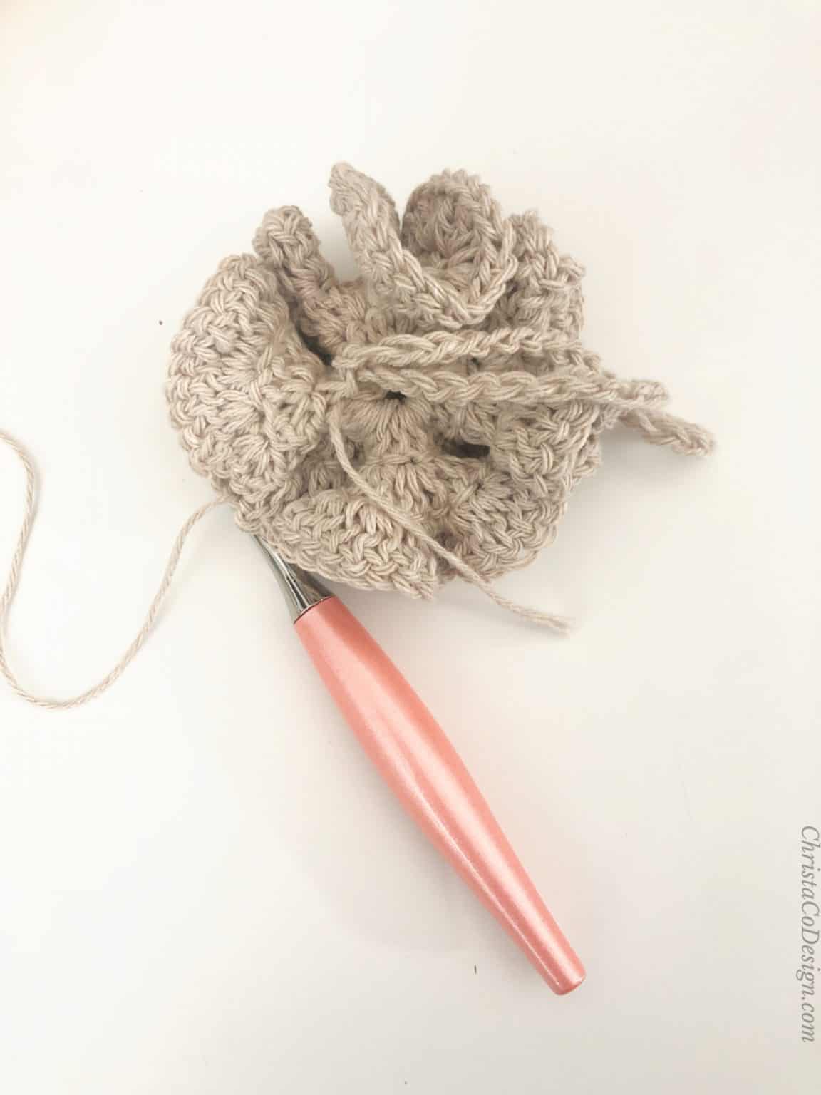 How to Crochet a Loofah a Tutorial - ChristaCoDesign