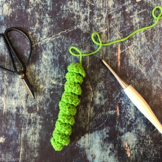 Crochet Curlicue Pattern - Quick and Easy - ChristaCoDesign