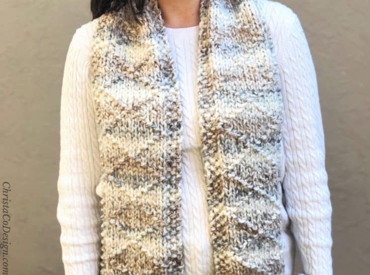 Alba Scarflette Knitting Pattern - ChristaCoDesign