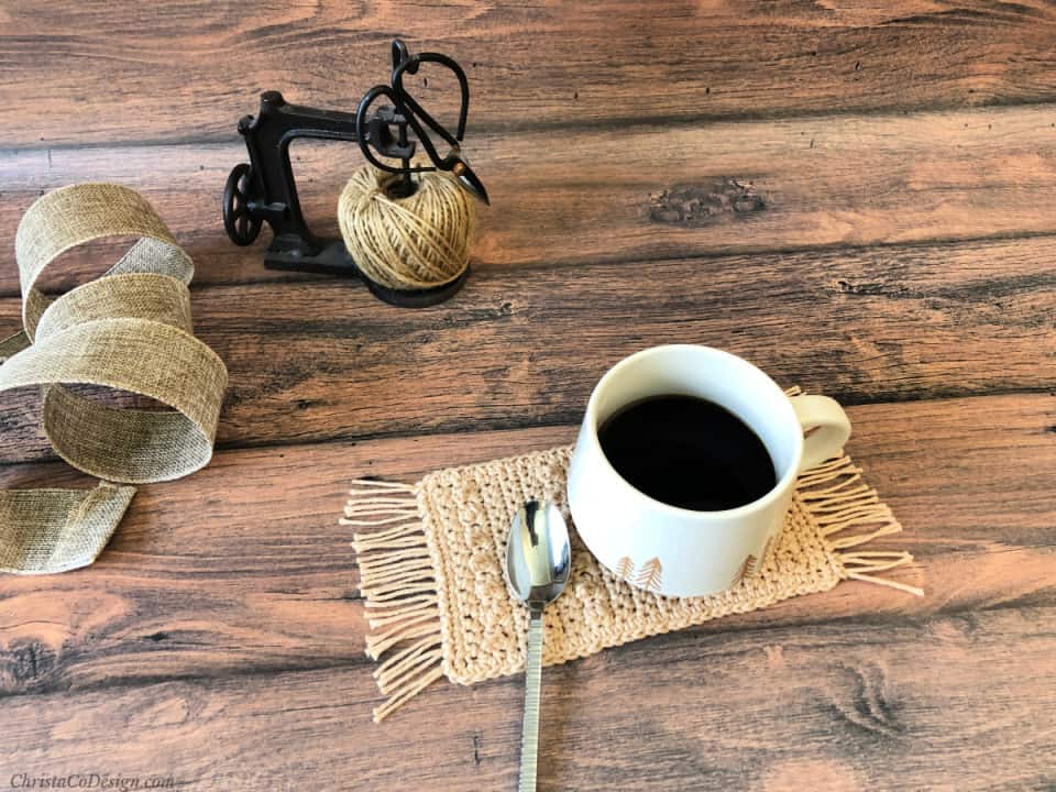 Caffè Mug Rug Crochet Pattern - ChristaCoDesign