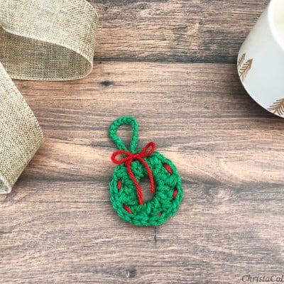 Free Crochet Christmas Wreath Ornament Pattern - ChristaCoDesign
