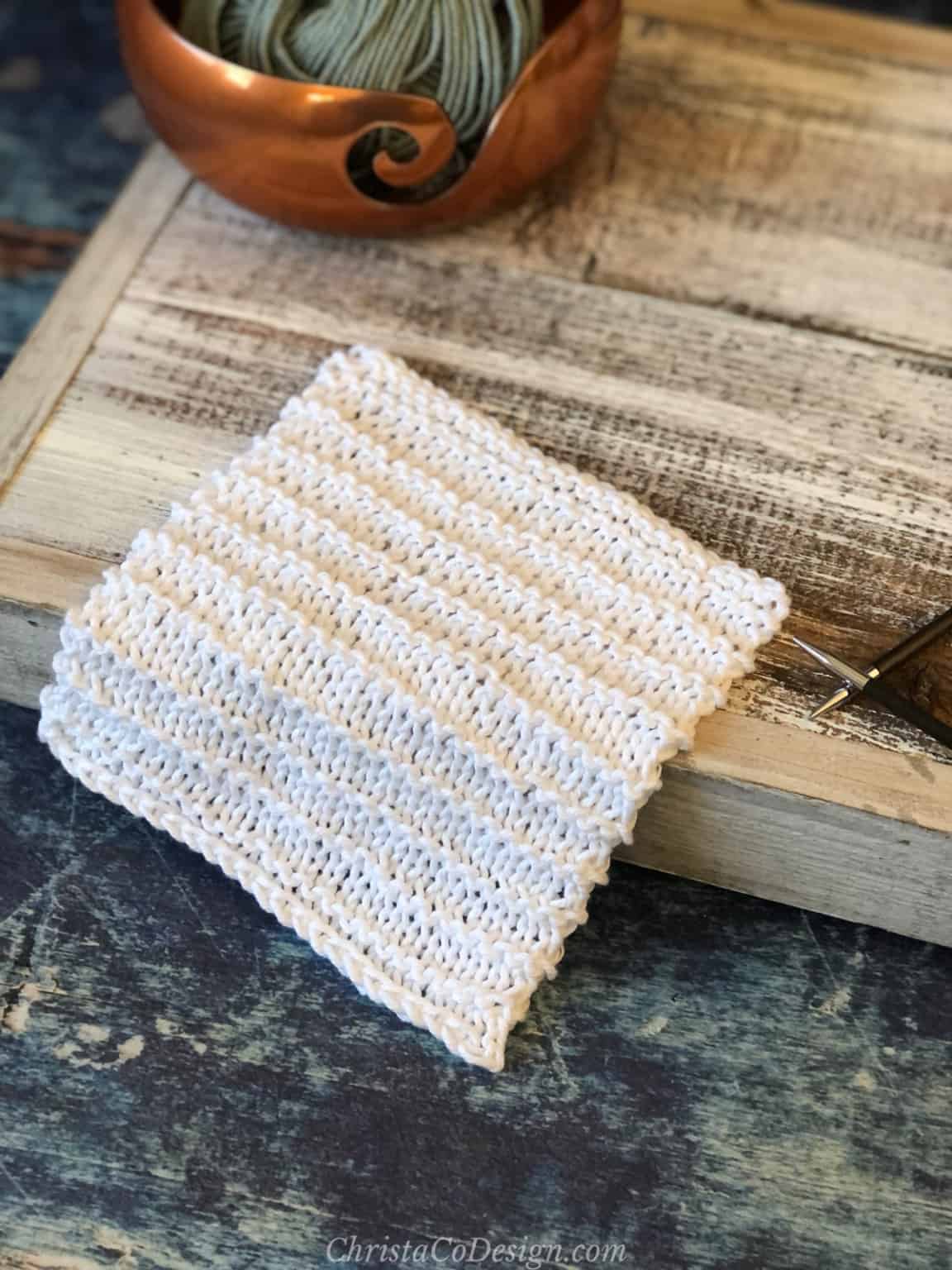 Easy Dishcloth Free Knitting Pattern - ChristaCoDesign