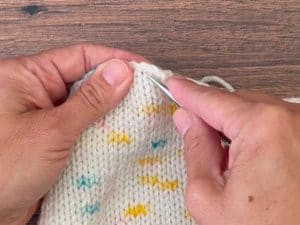 How To Pick Up And Knit On A Cast On Edge Tutorial - ChristaCoDesign