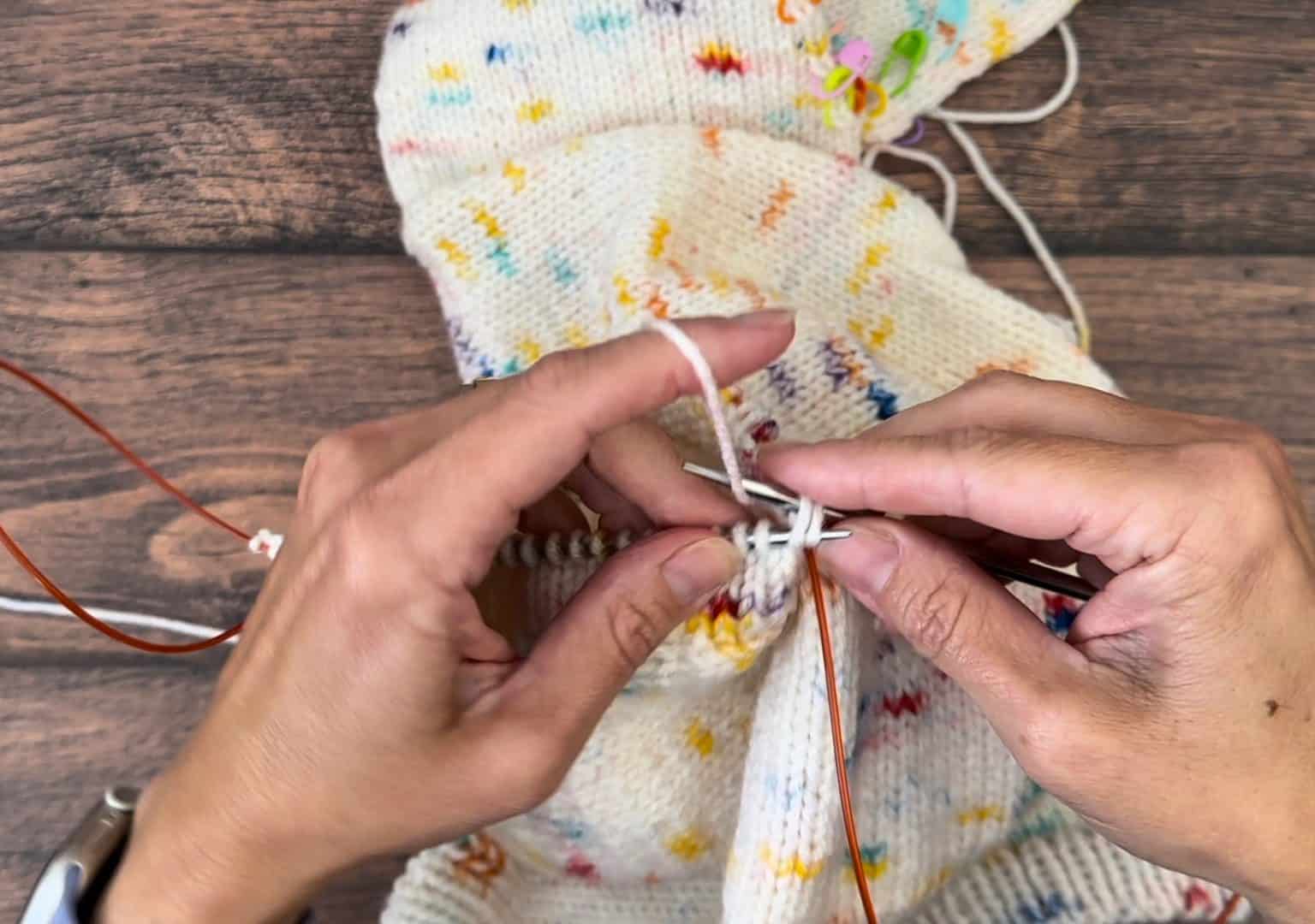 How To SSK Slip Slip Knit Decrease Knitting Tutorial - ChristaCoDesign