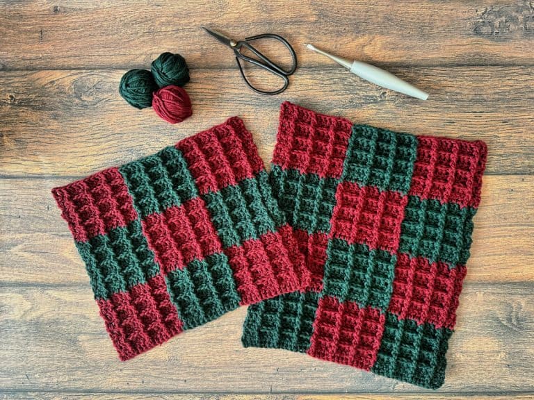 Plaid Waffle Stitch Dishcloth Crochet Pattern - ChristaCoDesign