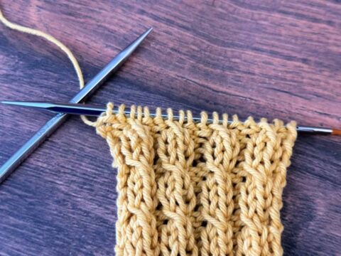 How To Seam Knitting With Mattress Stitch Tutorial - ChristaCoDesign