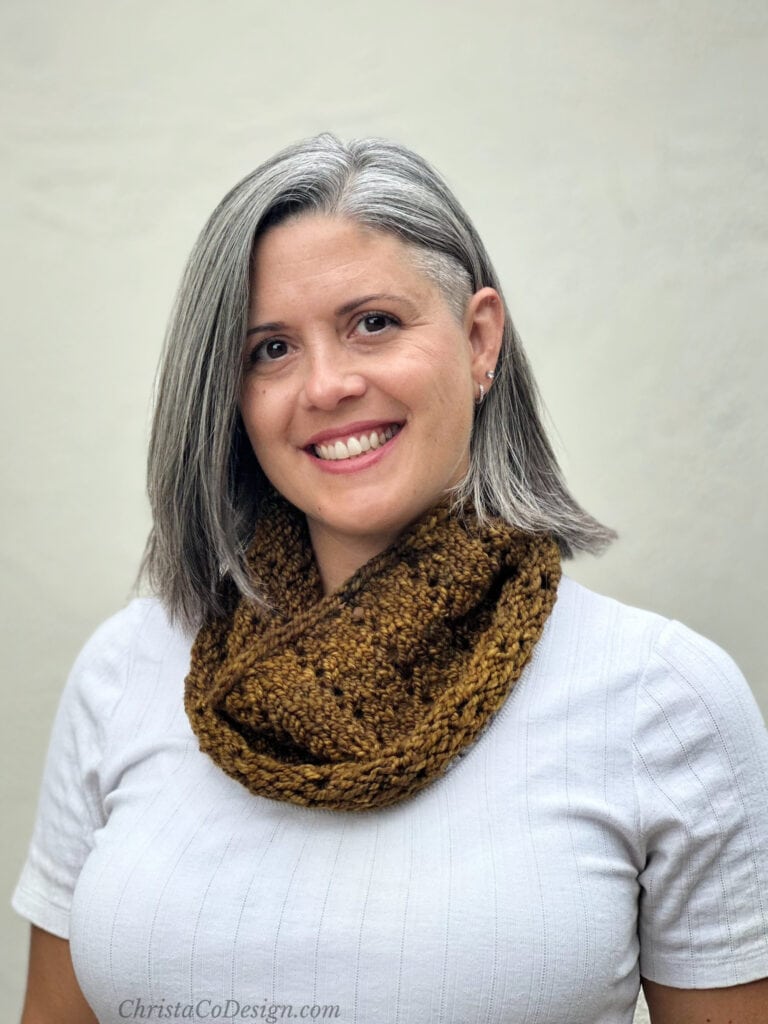 Rina Cowl One Skein Knitting Pattern In The Round - ChristaCoDesign